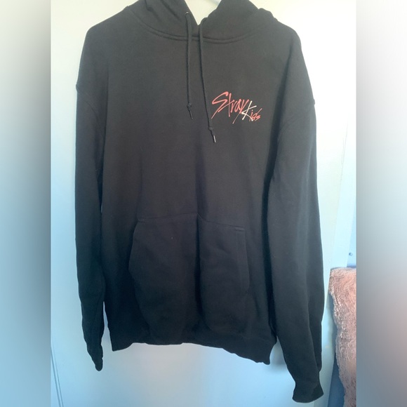 JYP | Jackets & Coats | Stray Kids Official Black Hoodie Large 223 ...